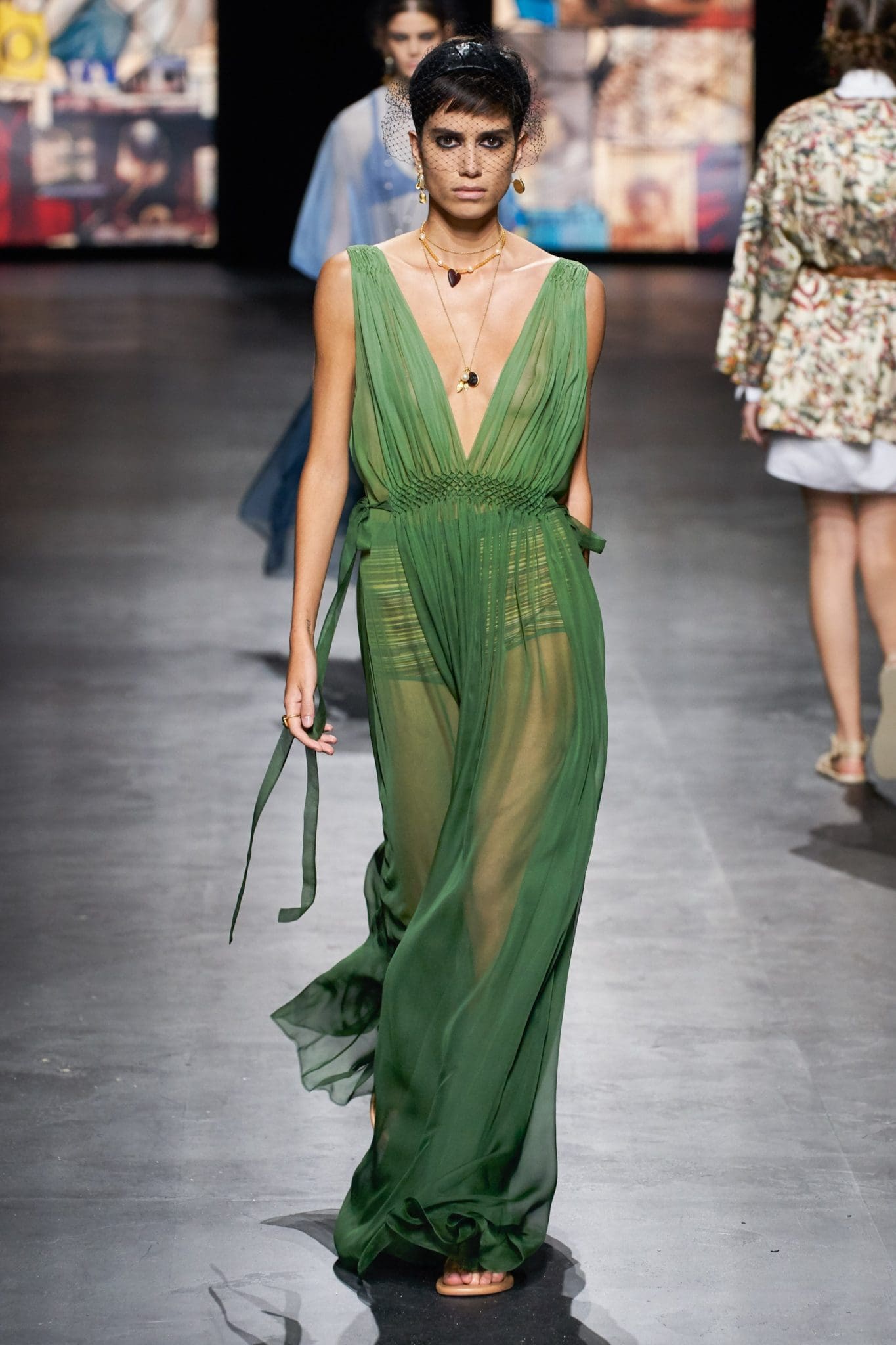 Christian Dior Spring Summer 2021 Paris - RUNWAY MAGAZINE ® Official