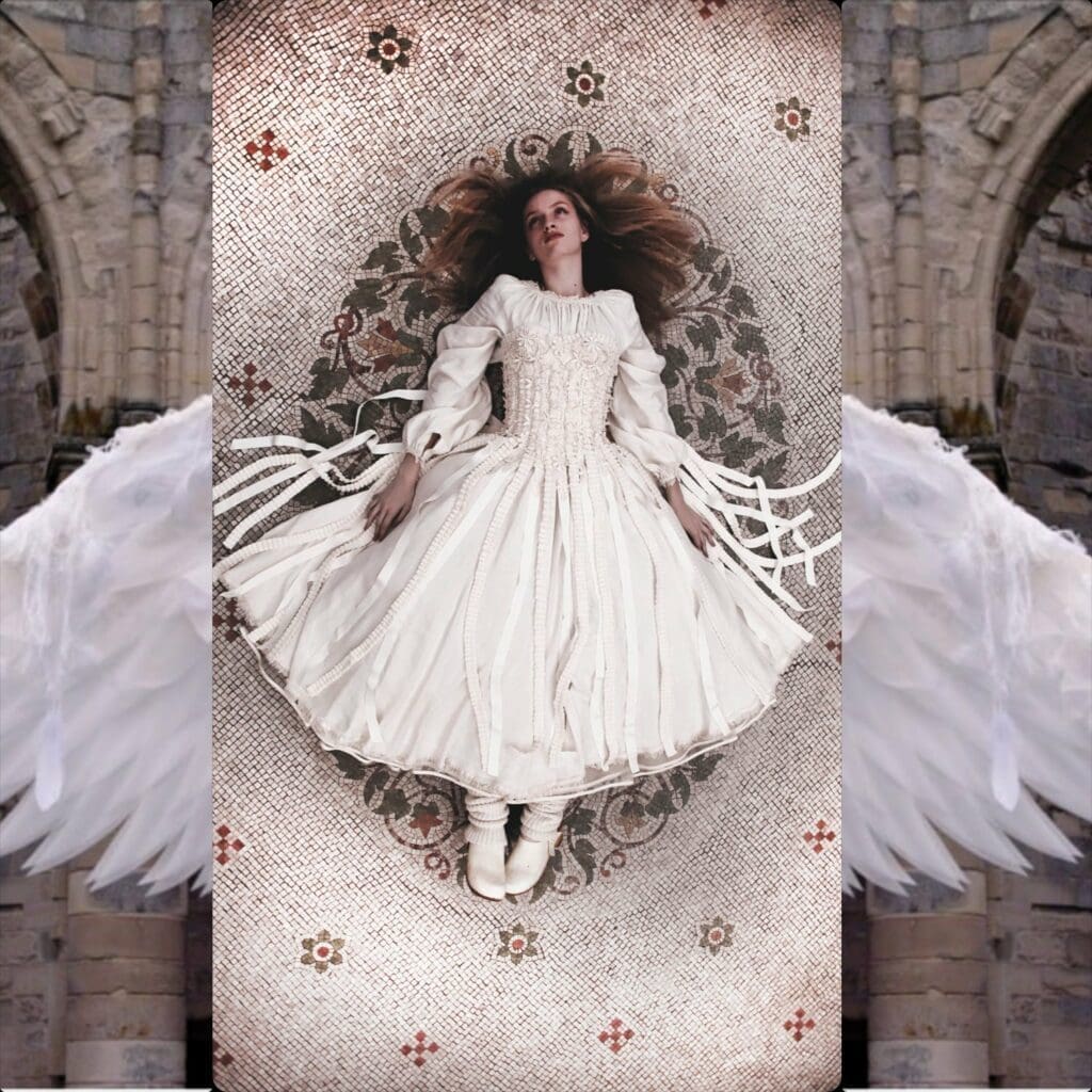 Franck Sorbier Haute Couture Fall Winter 2021-2022 - RUNWAY MAGAZINE ...