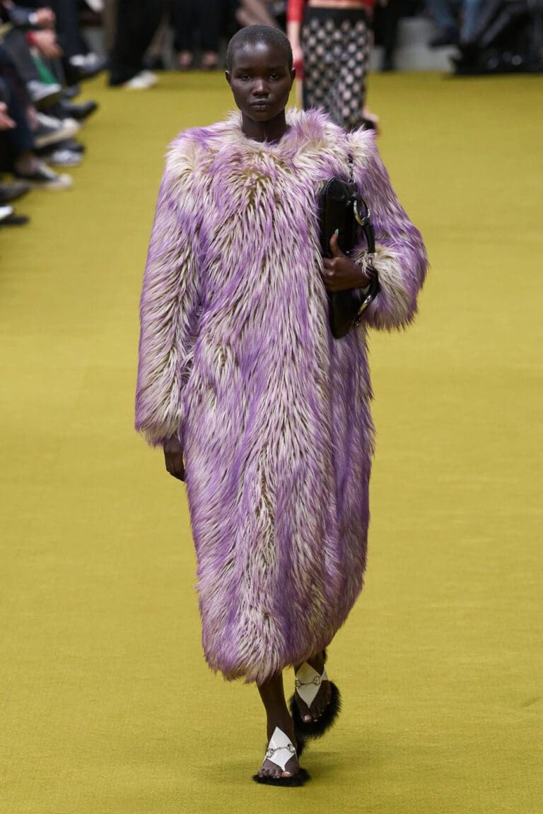 Gucci Fall Winter 2023-2024 - RUNWAY MAGAZINE ® Official