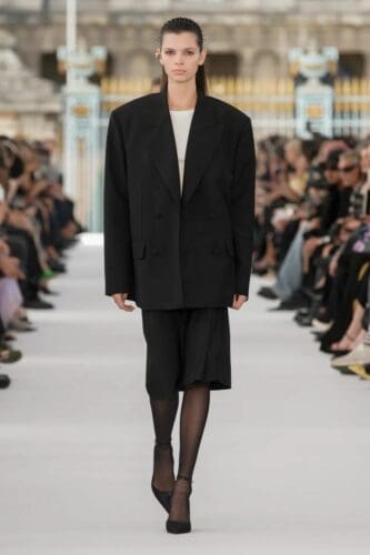 Givenchy Spring Summer 2024 - RUNWAY MAGAZINE ® Official