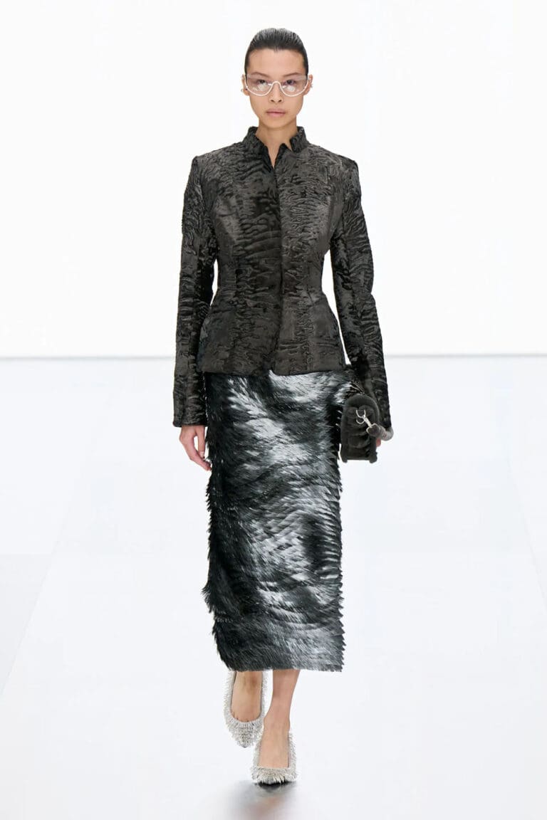 Fendi Haute Couture Spring Summer 2024 - RUNWAY MAGAZINE ® Official