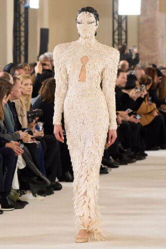 Schiaparelli Couture Spring 2024 - RUNWAY MAGAZINE ® Official