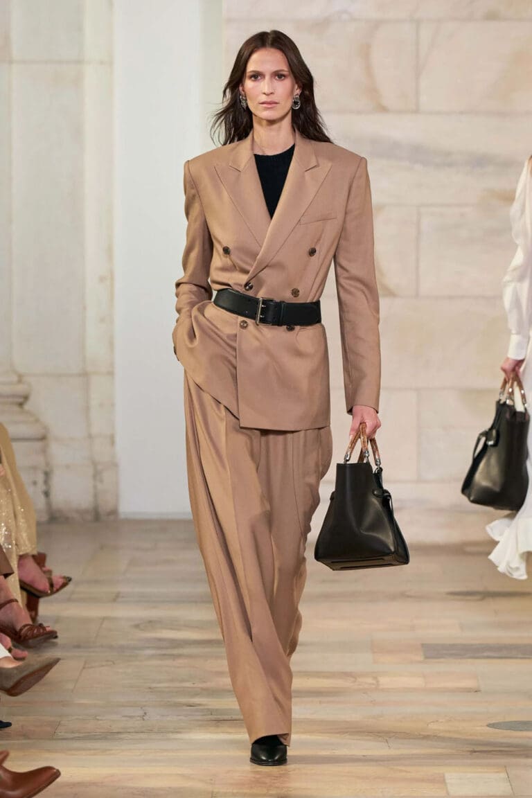Ralph Lauren Fall Winter 2025-2026 - RUNWAY MAGAZINE ® Official