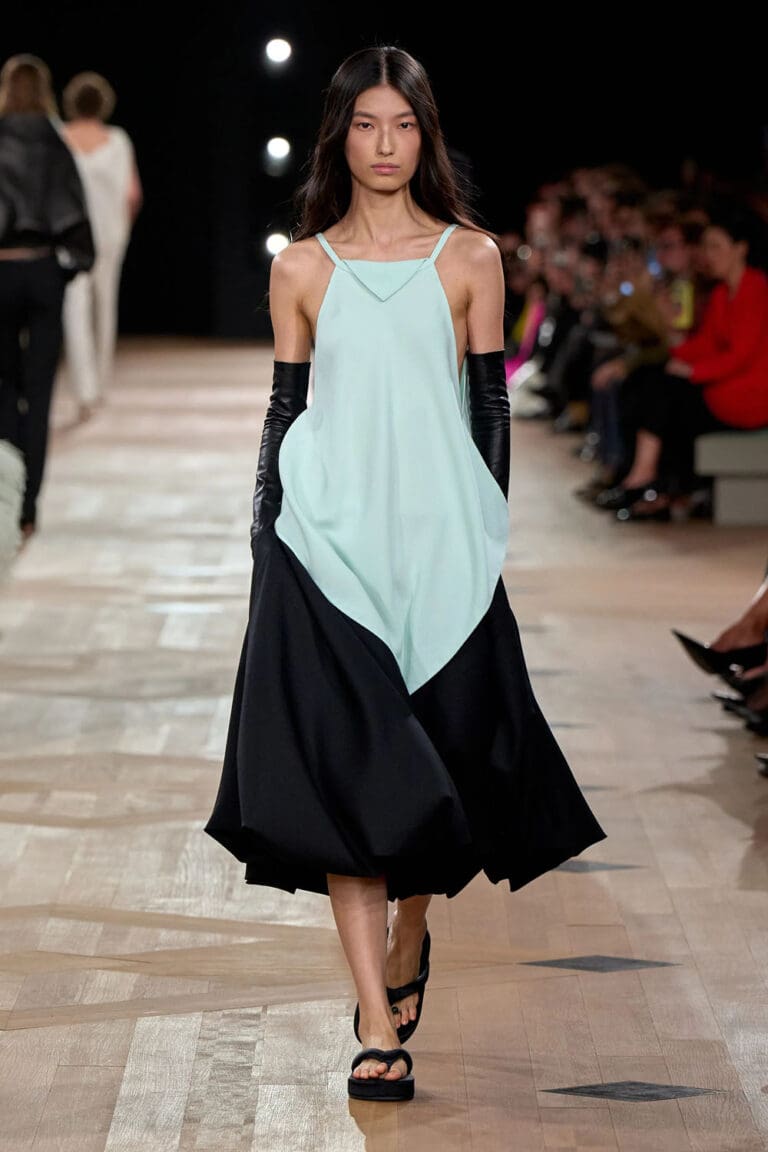 Balenciaga by Pierpaolo Piccioli Spring Summer 2026 - RUNWAY MAGAZINE ...