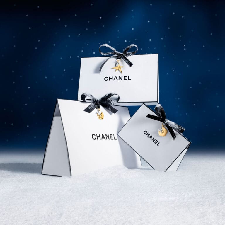 Chanel Holidays 2025 - RUNWAY MAGAZINE ® Official