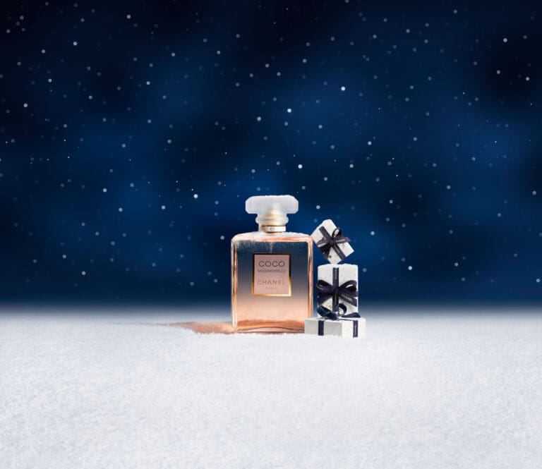 Chanel Holidays 2025 - RUNWAY MAGAZINE ® Official