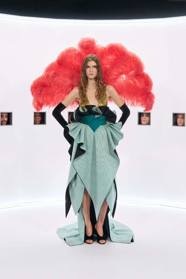 Valentino Spring Summer 2026 Haute Couture - RUNWAY MAGAZINE ® Official