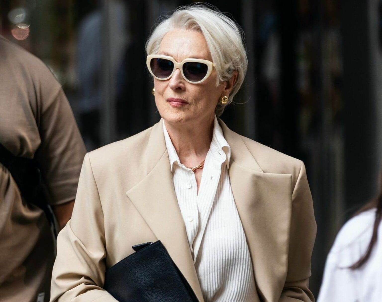 The Devil Wears Prada 2 - Exclusive Look at Familiar Eyebrows - RUNWAY ...