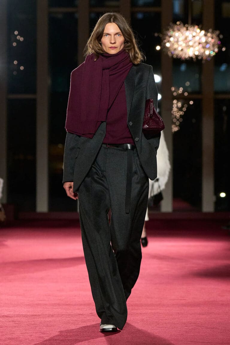 Michael Kors Fall Winter 2026-2027 - RUNWAY MAGAZINE ® Official