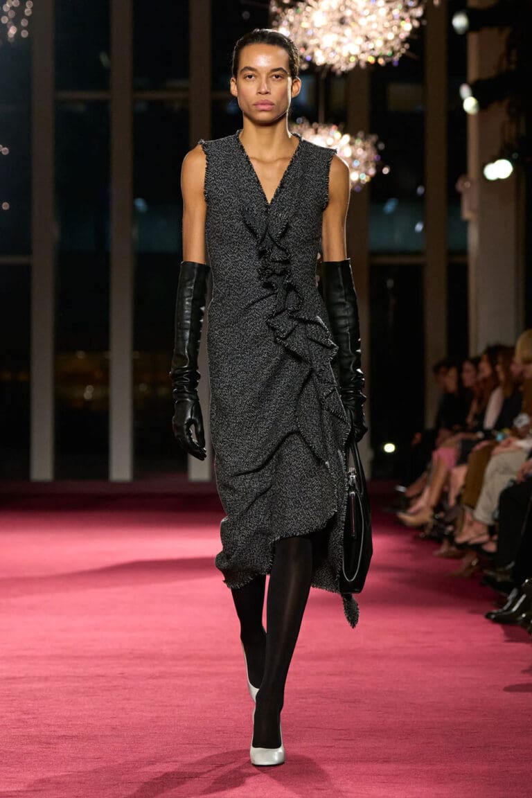 Michael Kors Fall Winter 2026-2027 - RUNWAY MAGAZINE ® Official
