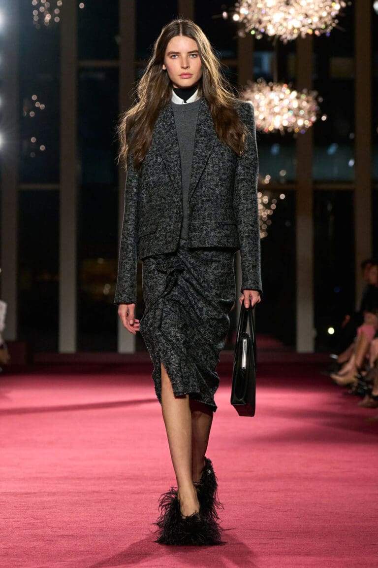Michael Kors Fall Winter 2026-2027 - RUNWAY MAGAZINE ® Official
