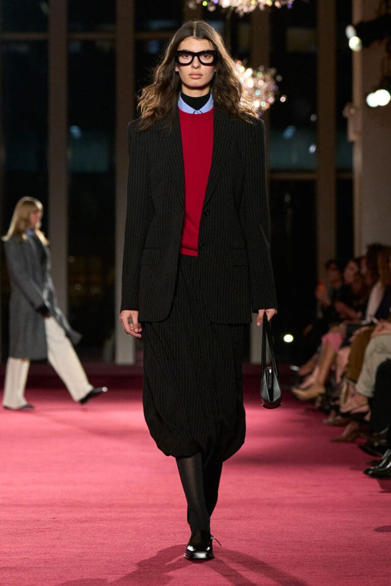 Michael Kors Fall Winter 2026-2027 - RUNWAY MAGAZINE ® Official